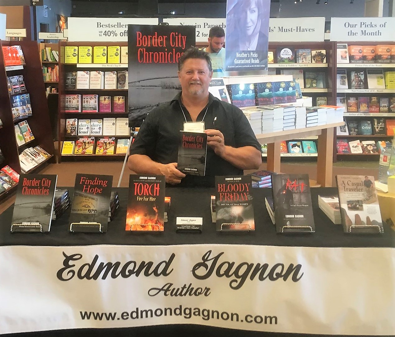 Edmond Gagnon Author in Melaque, Mexico – Life Written and Reviewed